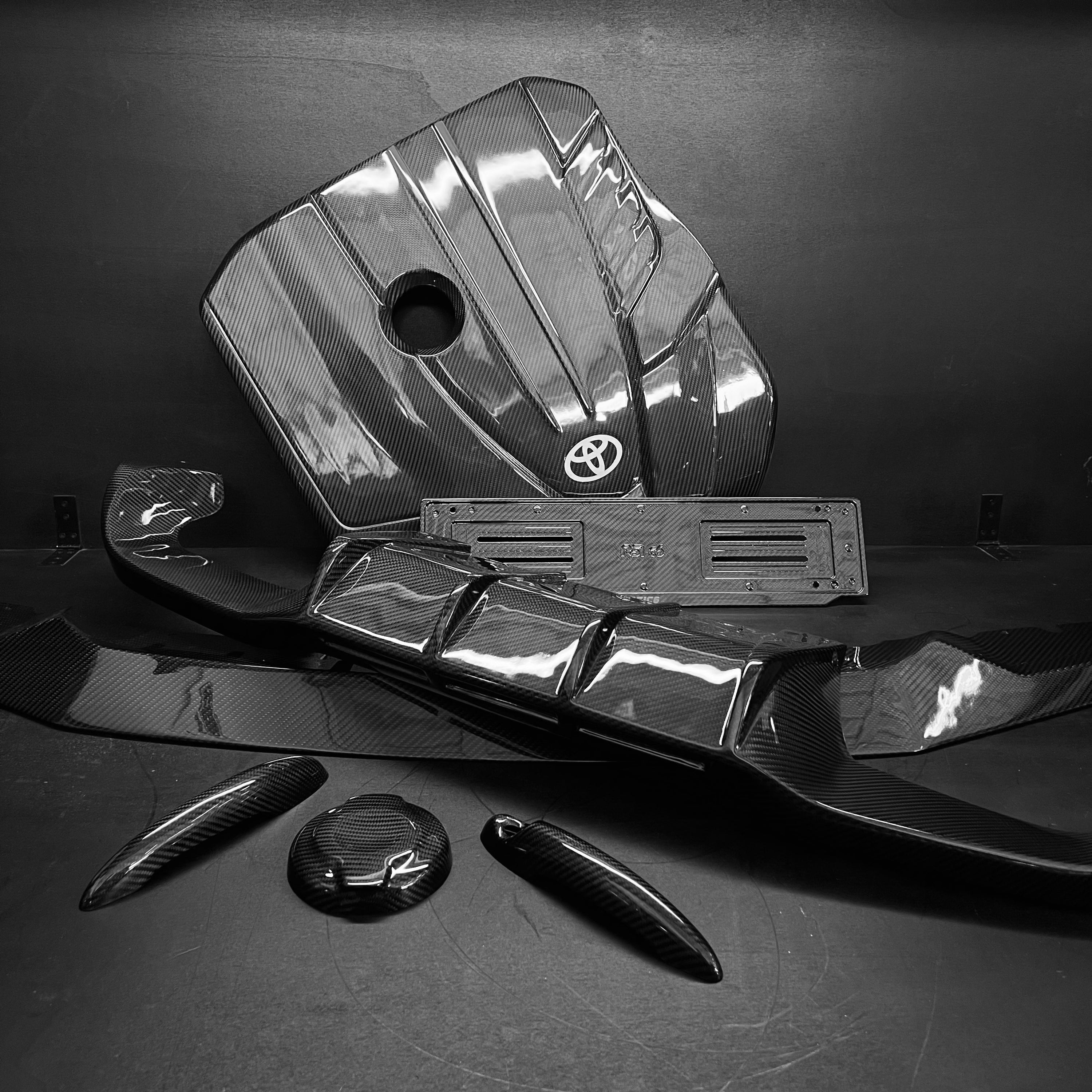 Carbon Fiber Types Guide: Carbon, Forged & Finishes Explained | RSI c6